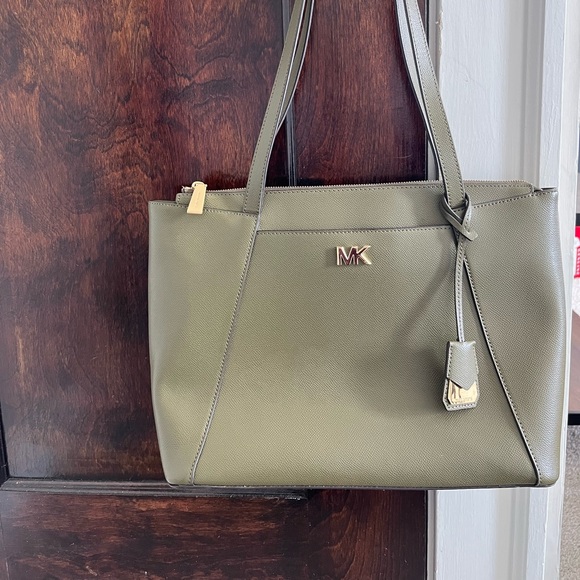 Michael Kors | Bags | Michael Kors Olive Green Tote Shoulder Bag | Poshmark